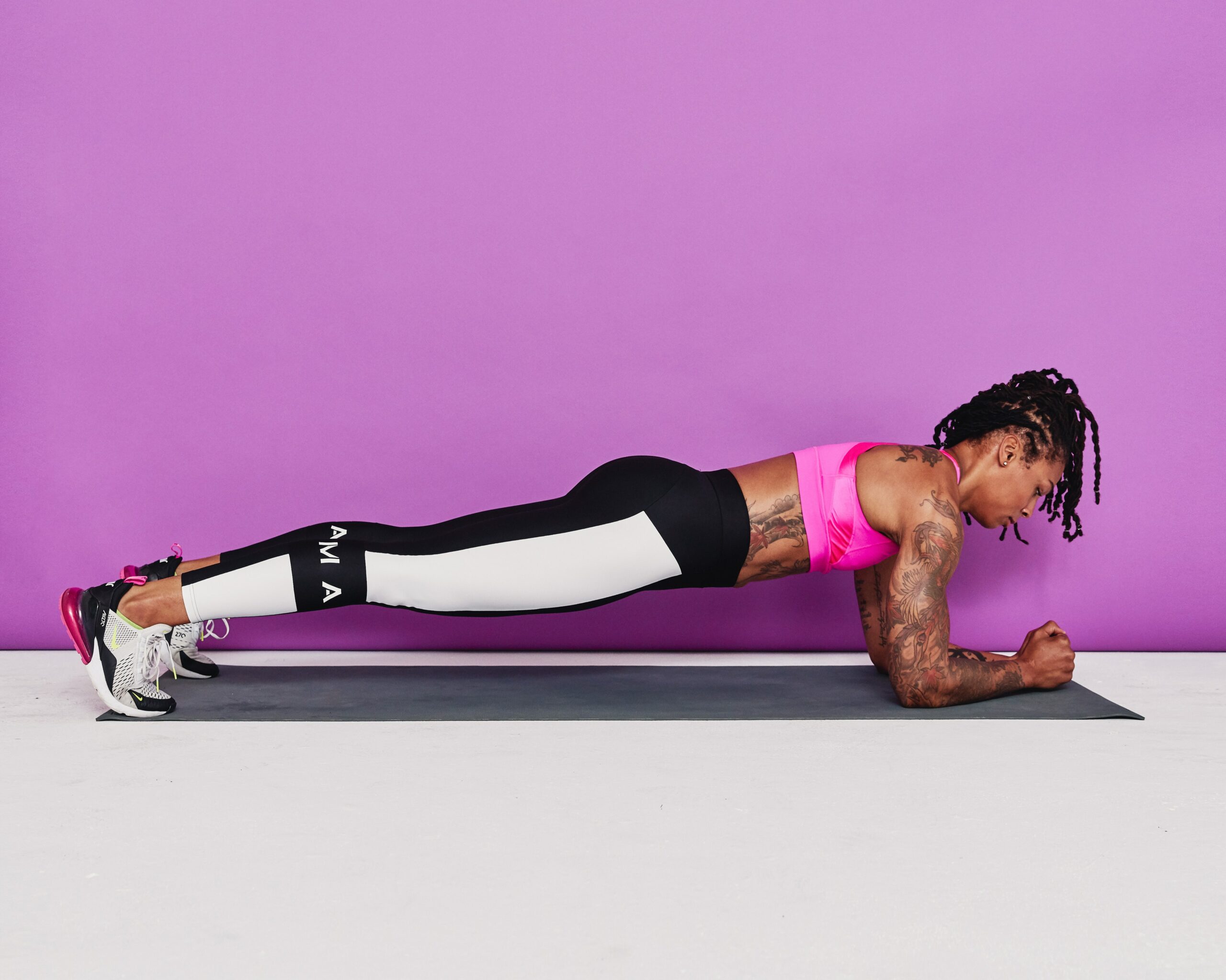 How to Do a Plank With Proper Form So You Can Work Every Part of Your ...